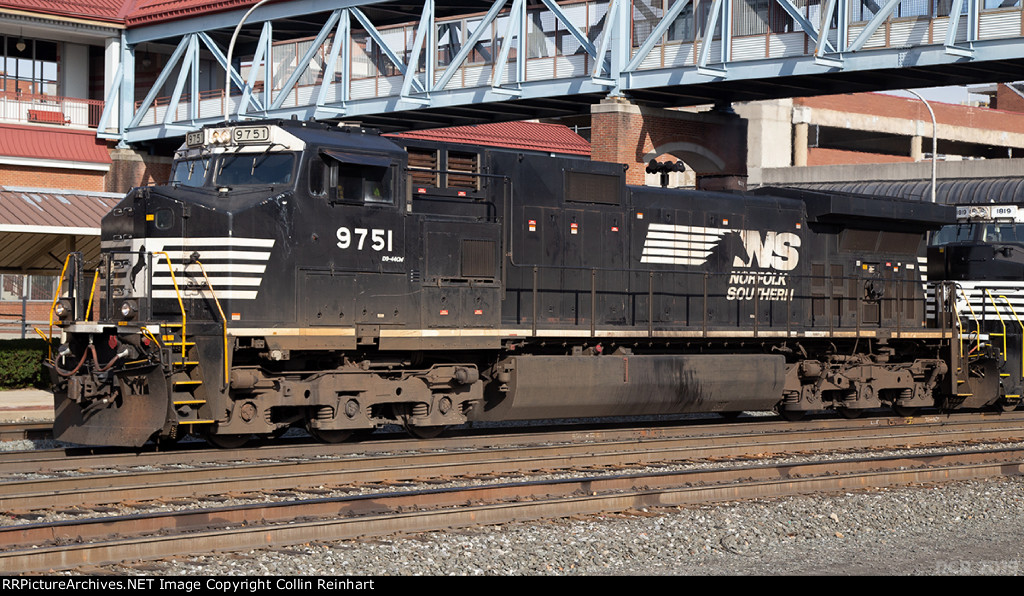 NS 9751